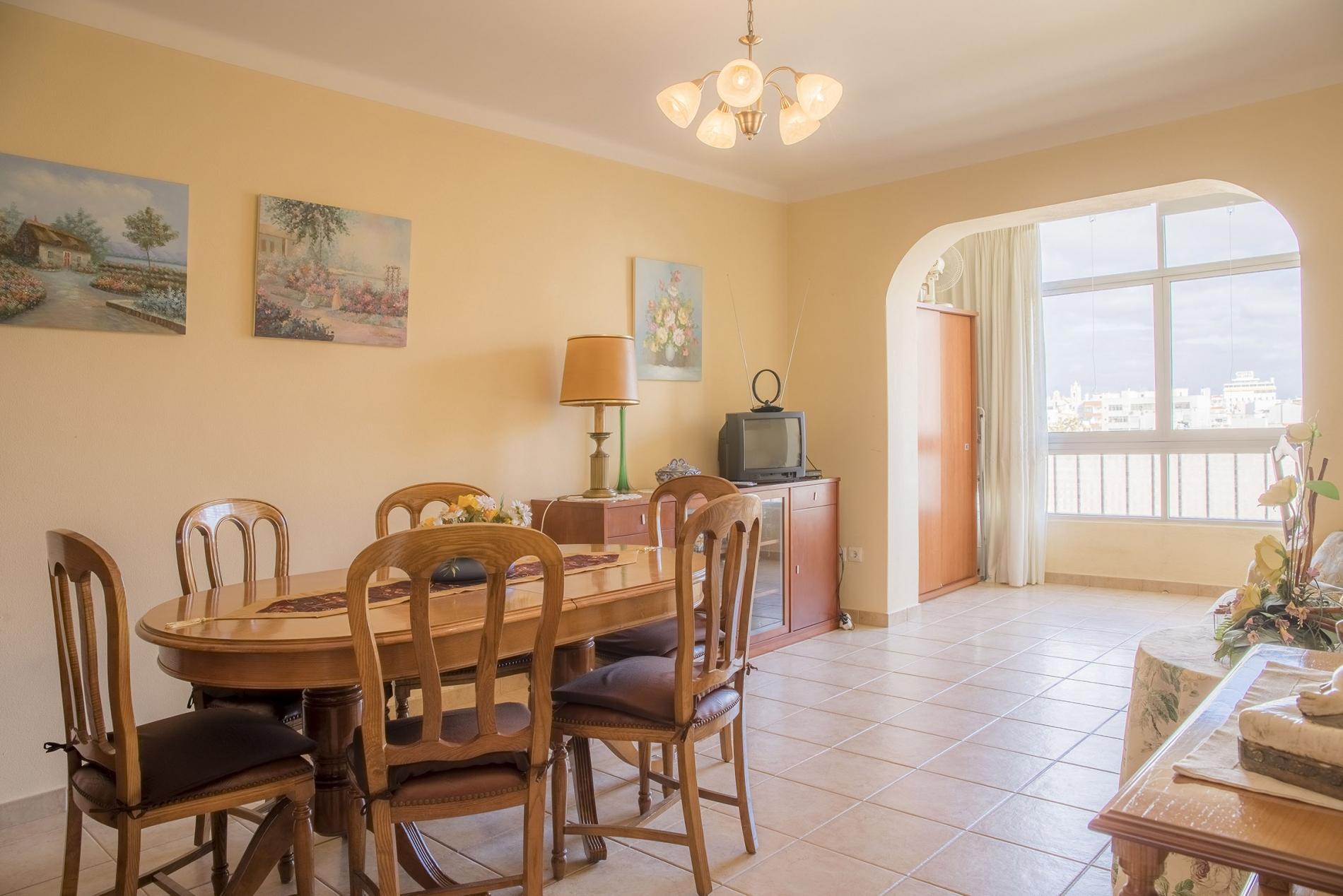 B32 - Portimao Central Apartment - Silves